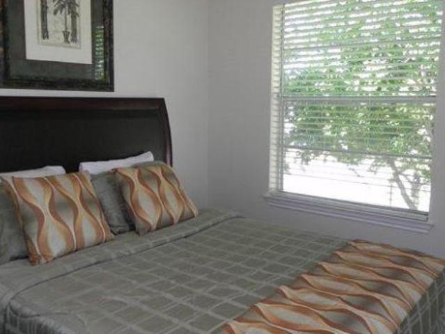 3 Br, 2 bath, Apartment 3236 N Galloway Avenue