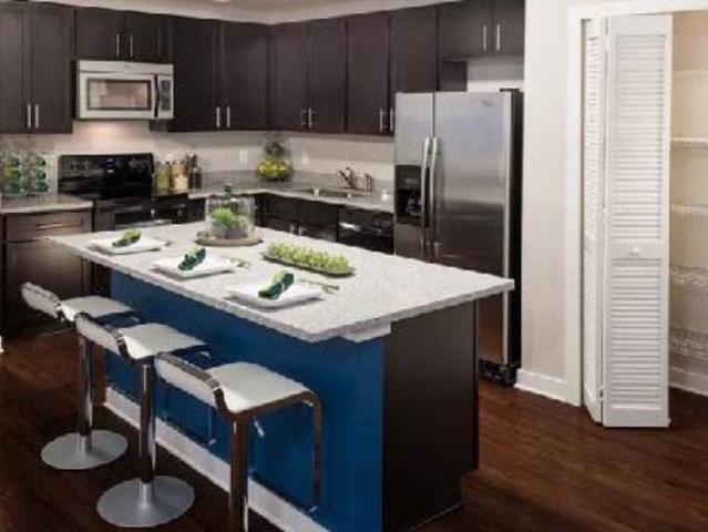 3 Br, 2 bath, Apartment 3409 Pomerol Dr