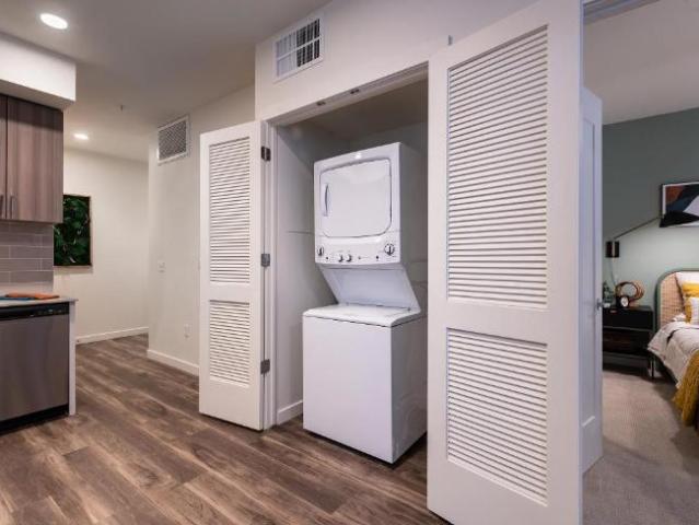 3 Br, 2 bath, Apartment 3610 Duckhorn Dr