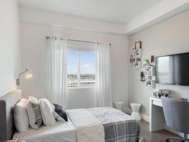 3 Br, 2 bath, Apartment 3808 Crystal Lake Dr