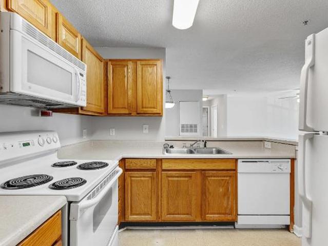3 Br, 2 bath, Apartment 4370 Ladson Rd