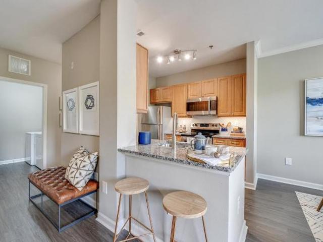 3 Br, 2 bath, Apartment 4407 Hopson Rd