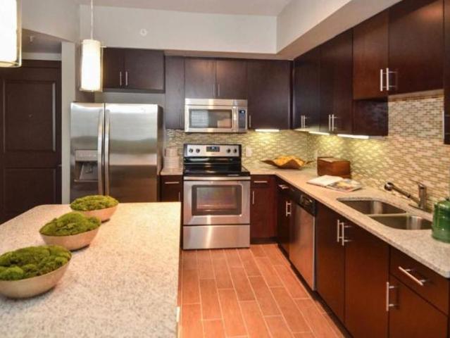 3 Br, 2 bath, Apartment 4611 North Federal Highway