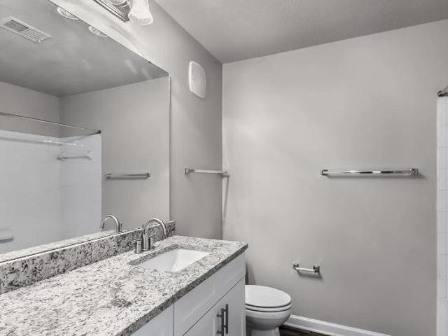 3 Br, 2 bath, Apartment 4625 Millbrook Green Dr