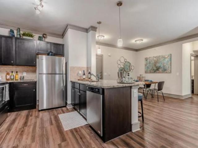 3 Br, 2 bath, Apartment 5050 FM 423