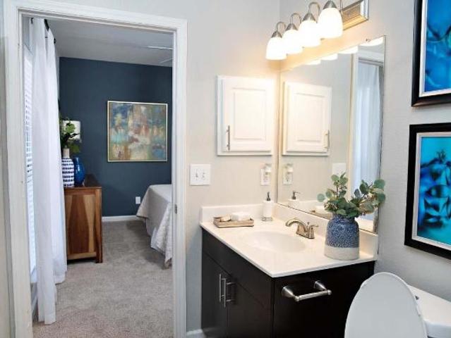 3 Br, 2 bath, Apartment 5140 Copper Ridge Dr