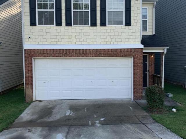 3 Br, 2 bath, Apartment 5185 Hanover Street
