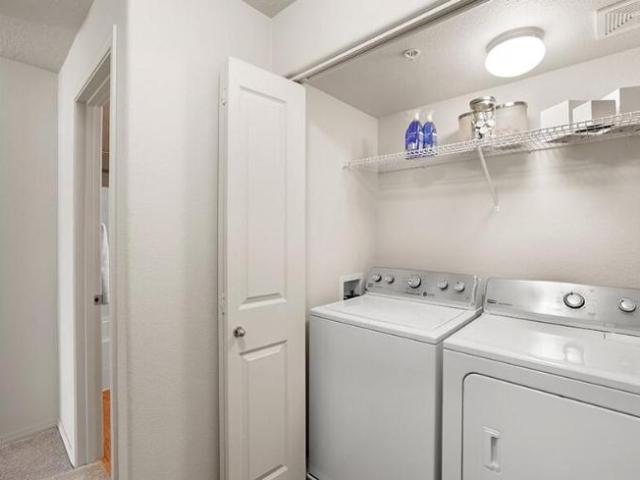 3 Br, 2 bath, Apartment 545 SW 201st Ave