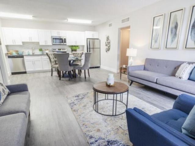 3 Br, 2 bath, Apartment 5903 NW 57th Court
