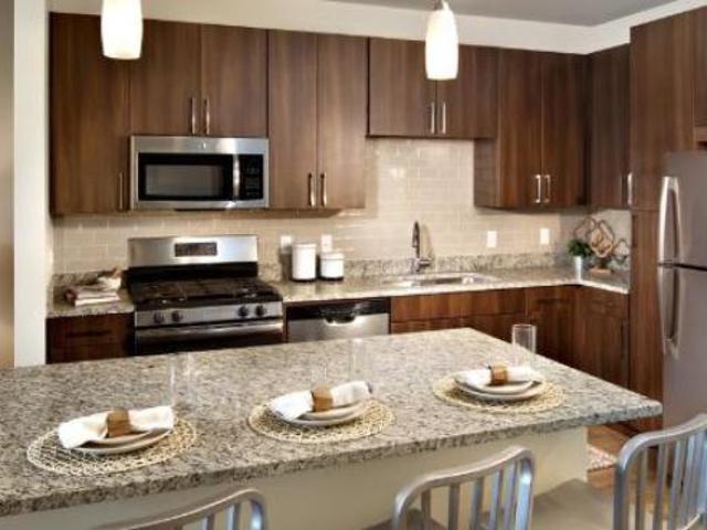 3 Br, 2 bath, Apartment 60 Robert Drive