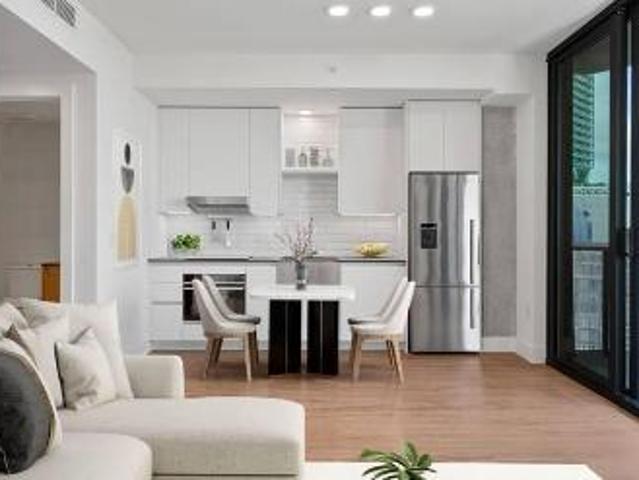 3 Br, 2 bath, Apartment 650 NE 2nd Ave