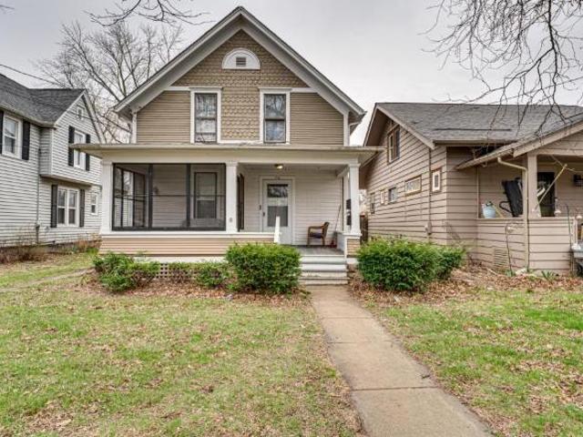 3 Br, 2 bath, Apartment 714 Sexton