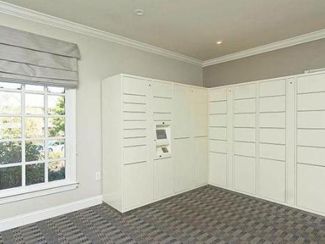 3 Br, 2 bath, Apartment 7810 Spindletop Pl
