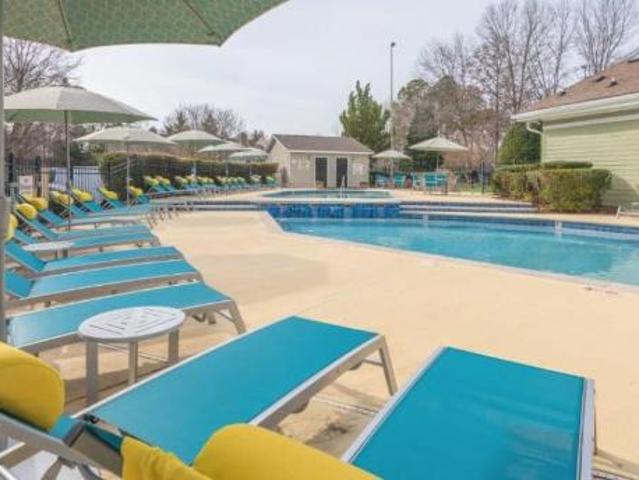 3 Br, 2 bath, Apartment 7815 Calibre Crossing Dr