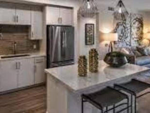 3 Br, 2 bath, Apartment 7901 Civita Blvd