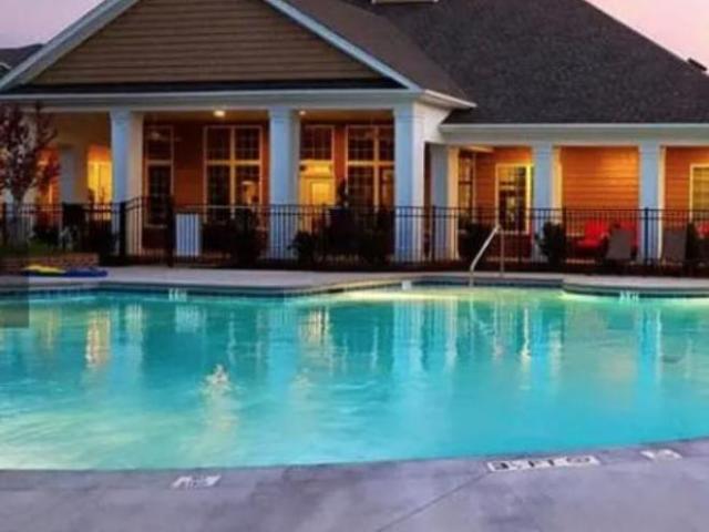 3 Br, 2 bath, Apartment 820 Sebring Dr