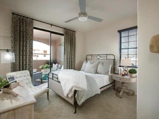 3 Br, 2 bath, Apartment 8323 N Shannon Rd