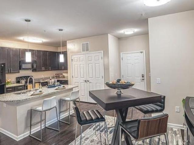 3 Br, 2 bath, Apartment 8816 Aspinwall Dr