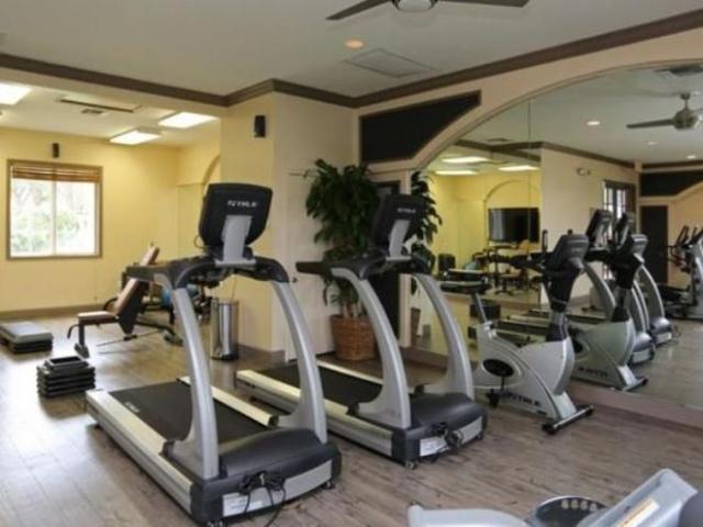 3 Br, 2 bath, Apartment 9896 Grand Verde Way