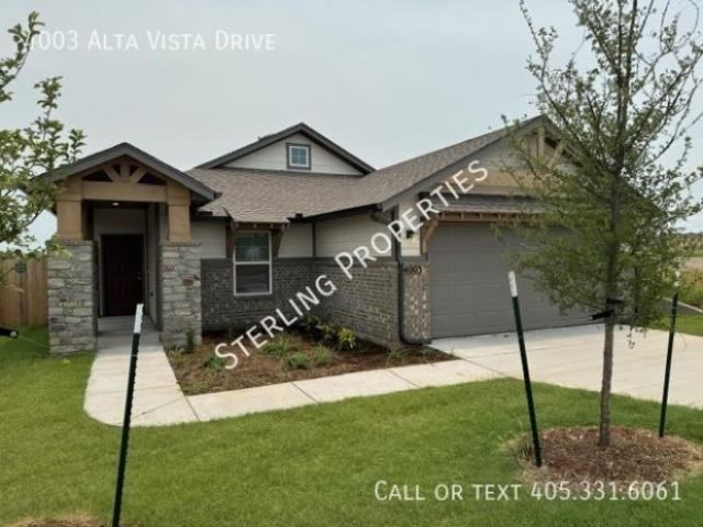 3 Br, 2 bath, Condo 4003 Alta Vista Drive