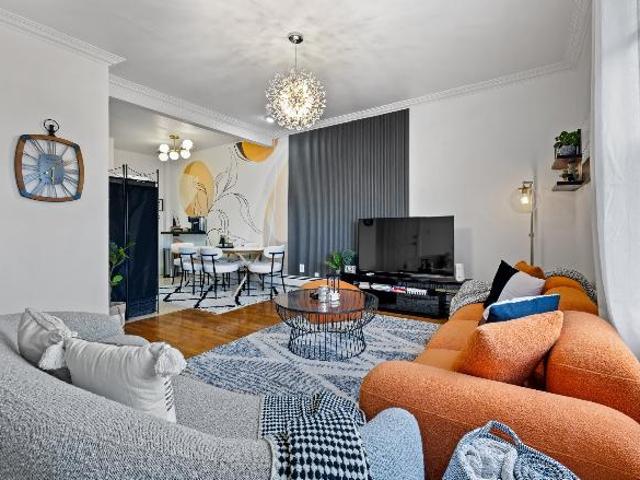 3 Br, 2 bath, Condo 400 Liberty Ave