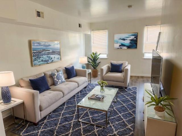 3 Br, 2 bath, Condo 4030 Market Street