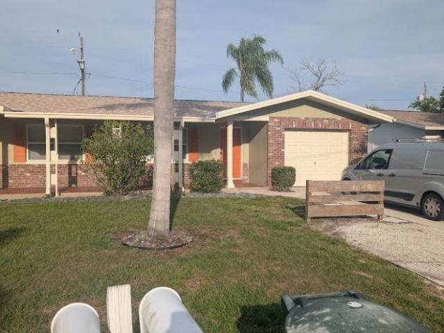 3 Br, 2 bath, Condo 411 Marjon Ave