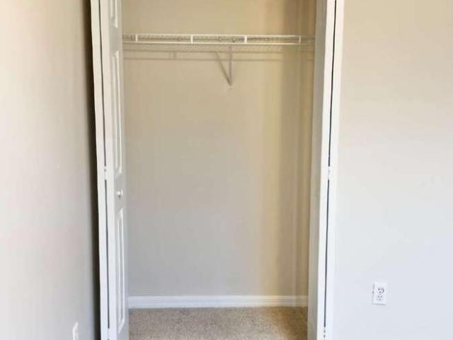 3 Br, 2 bath, Condo 4128 Bellasol Circle