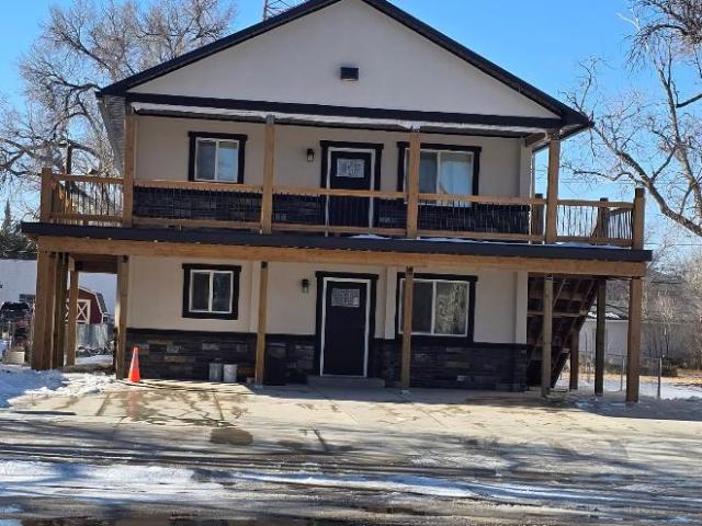 3 Br, 2 bath, Condo 415 Prospect St