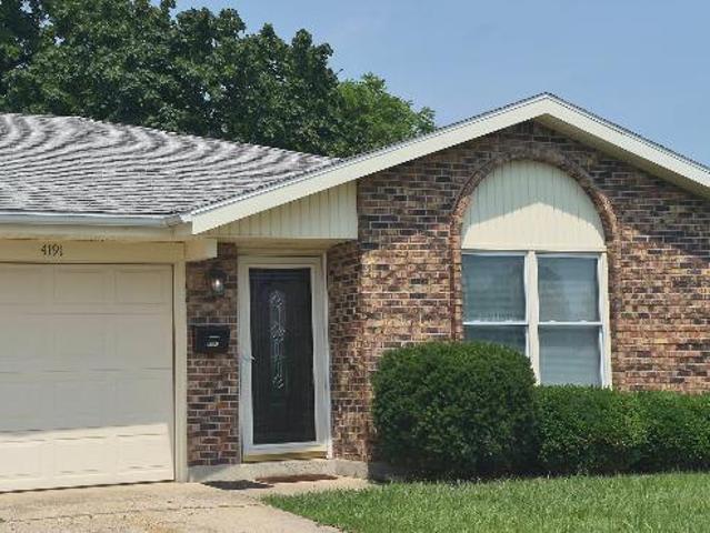 3 Br, 2 bath, Condo 4191 Knollcroft Rd