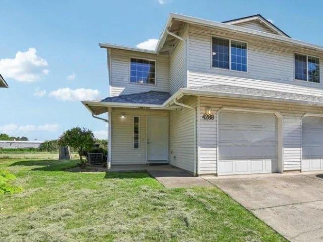 3 Br, 2 bath, Condo 4288 Northside Dr NE
