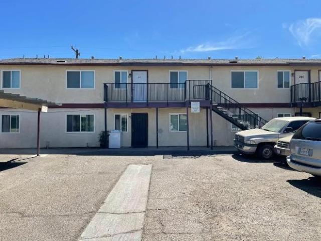 3 Br, 2 bath, Condo 429 S Backer Ave