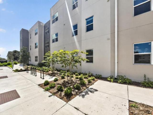 3 Br, 2 bath, Condo 4424 S Texas Ave