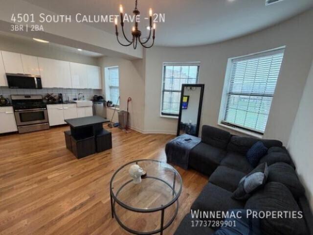 3 Br, 2 bath, Condo 4501 South Calumet Ave