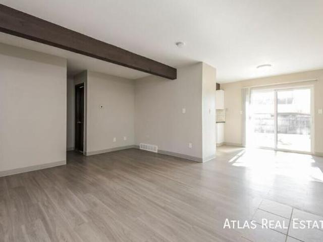 3 Br, 2 bath, Condo 4511 Driftwood Place