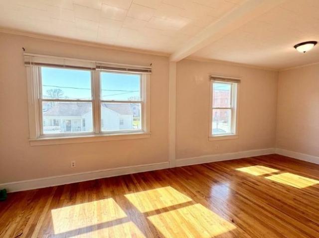 3 Br, 2 bath, Condo 45 Slater St