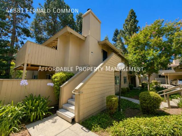 3 Br, 2 bath, Condo 46881 Fernald Common