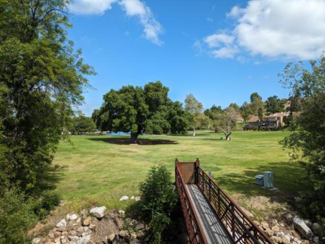 3 Br, 2 bath, Condo 4748 Park Granada