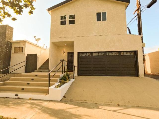 3 Br, 2 bath, Condo 4904 Coke Ave