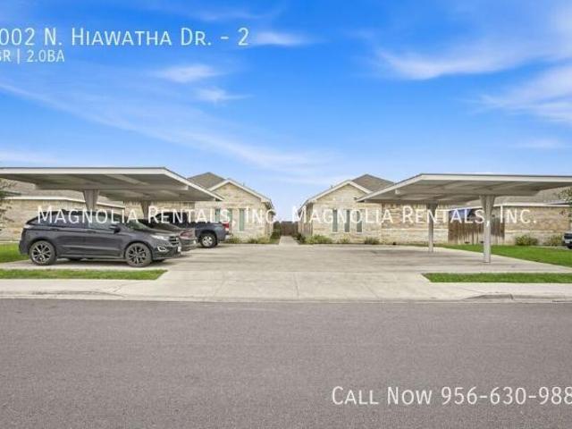 3 Br, 2 bath, Condo 5002 N Hiawatha Dr