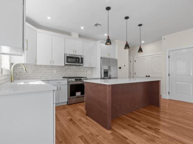 3 Br, 2 bath, Condo 50 Bock Avenue
