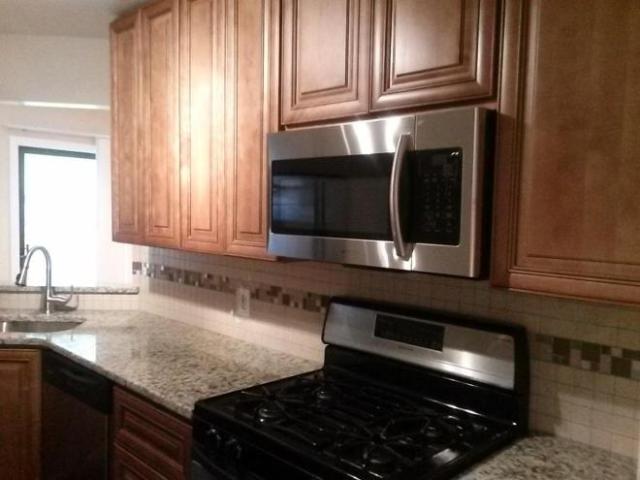 3 Br, 2 bath, Condo 510 Sunshine Ct