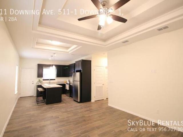 3 Br, 2 bath, Condo 511 Downing Ave