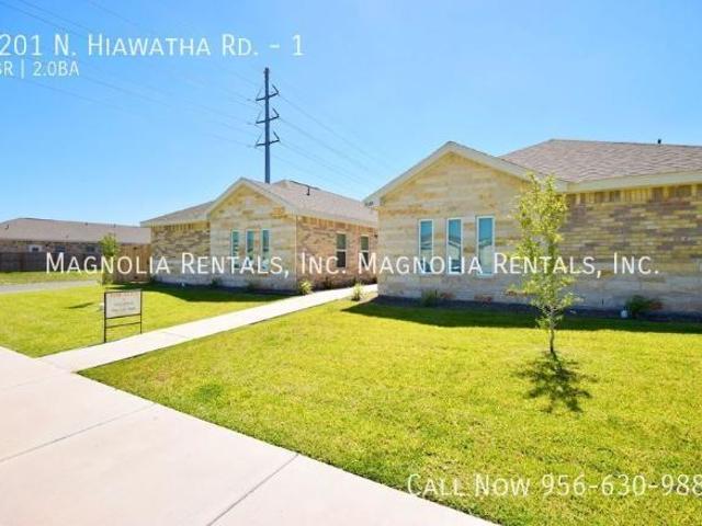 3 Br, 2 bath, Condo 5201 N Hiawatha Rd