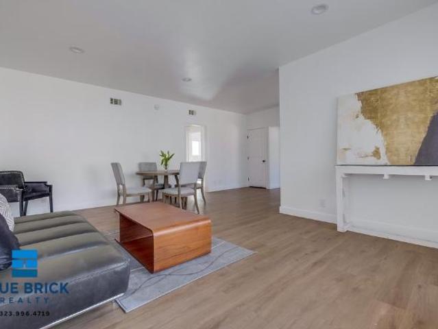 3 Br, 2 bath, Condo 5312 Corteen Pl