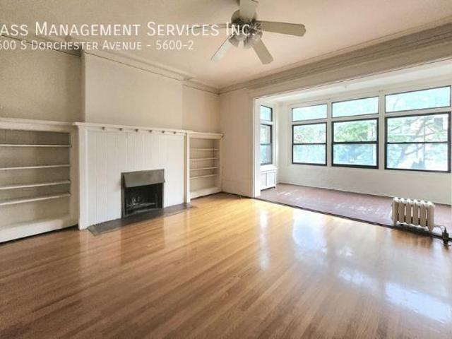 3 Br, 2 bath, Condo 5600 S Dorchester Avenue