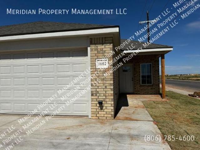 3 Br, 2 bath, Condo 5802 Urbana Pl