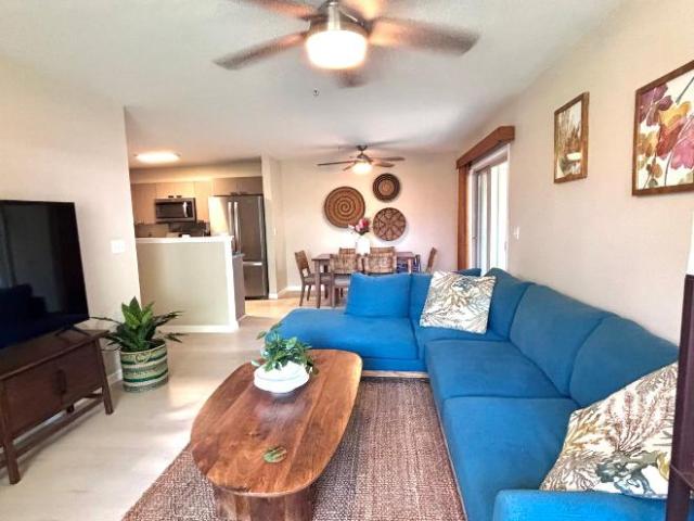3 Br, 2 bath, Condo 58 Kihalani St