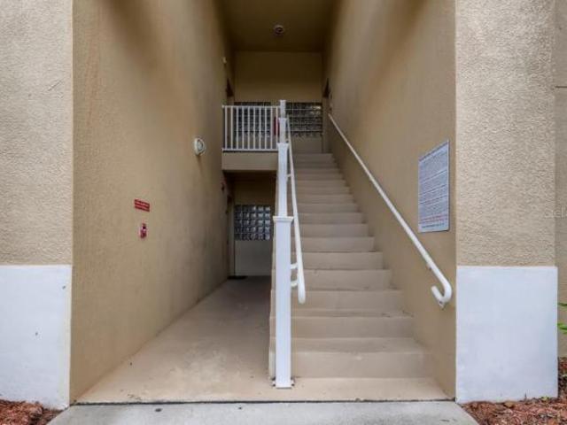 3 Br, 2 bath, Condo 6011 Portsdale Pl