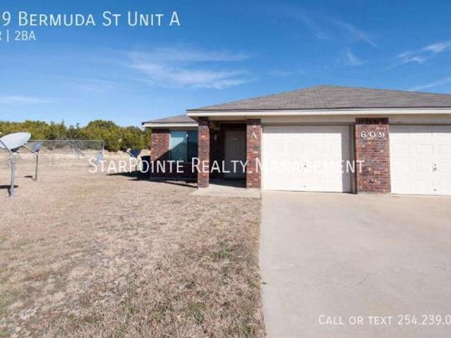 3 Br, 2 bath, Condo 609 Bermuda St
